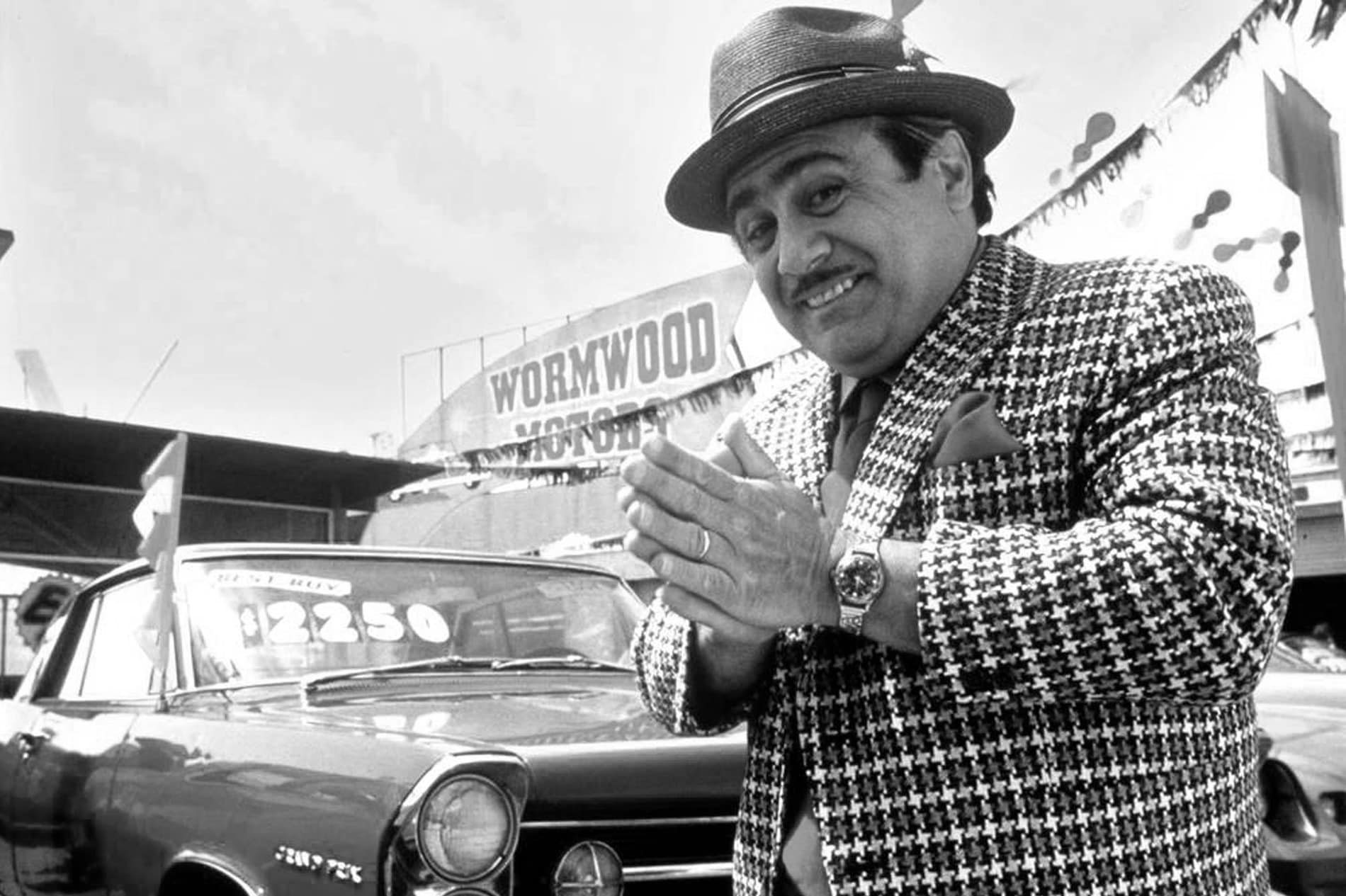 Website Sales Tool - Why the Traditional Salesman Is Dead